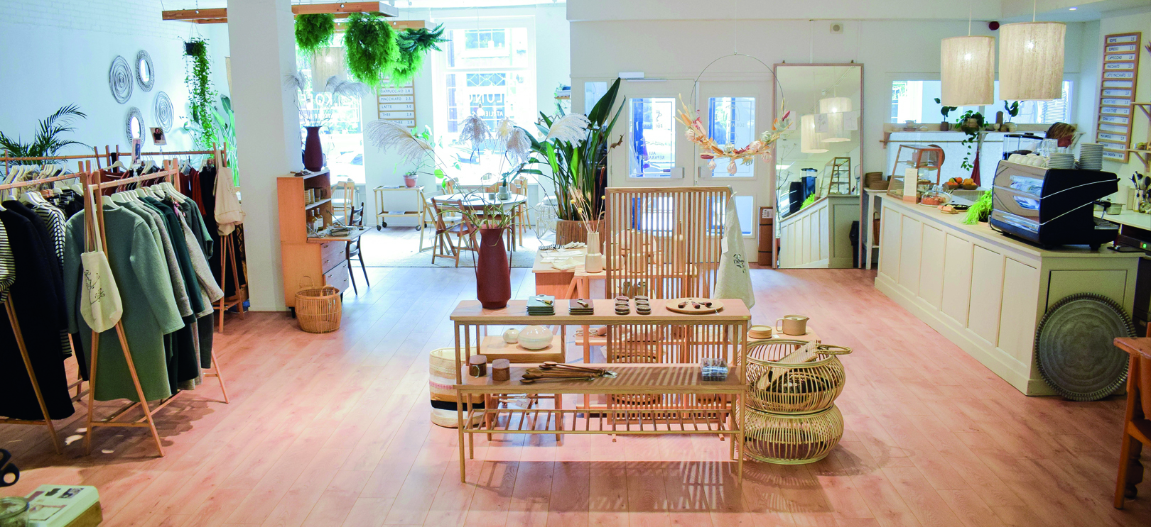 Sûr Atelier - sociaal & duurzaam kledingmerk